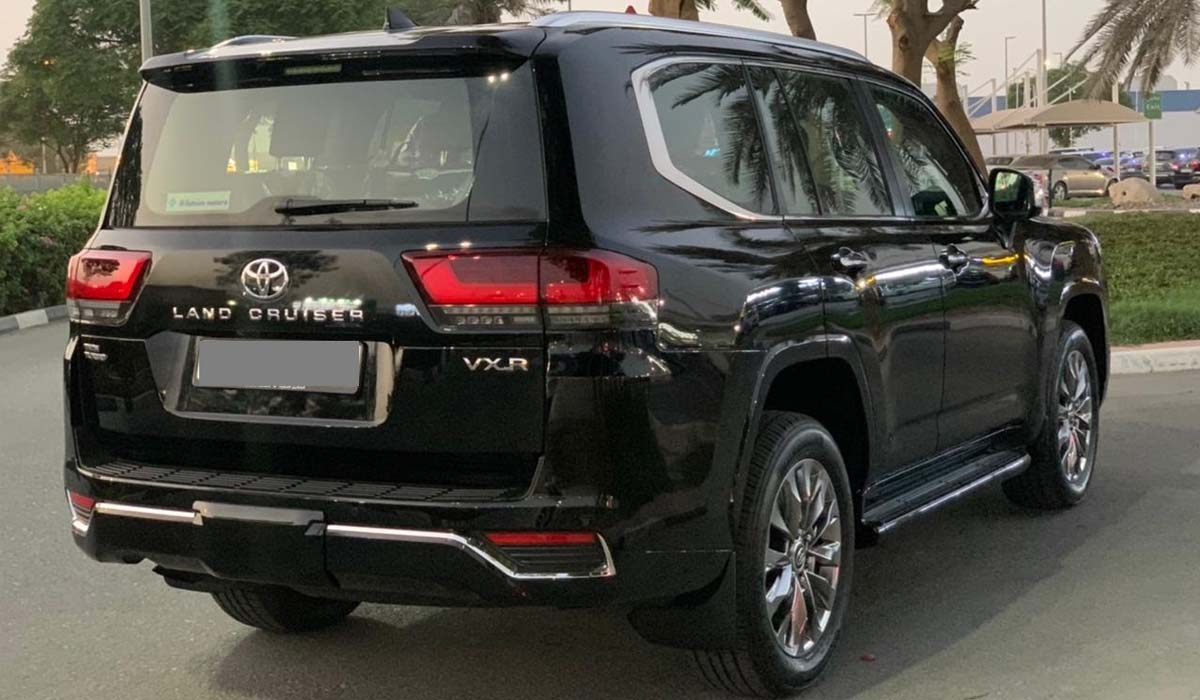 StriveME - لاند كروزر 2022 مواصفات واسعار في دبي